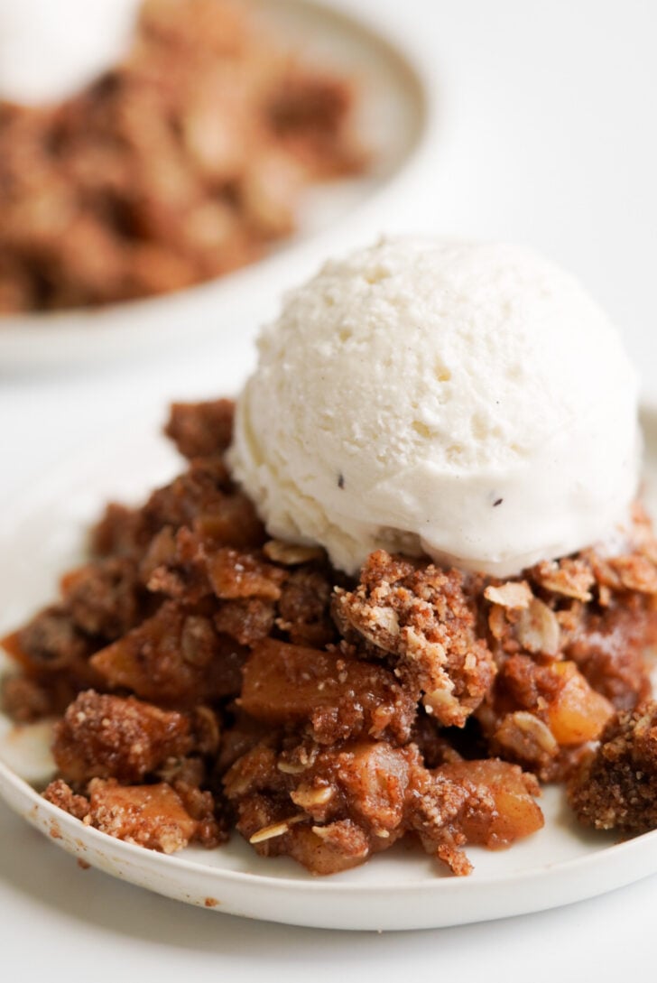 Healthy Apple Crisp - Wellness by Kay