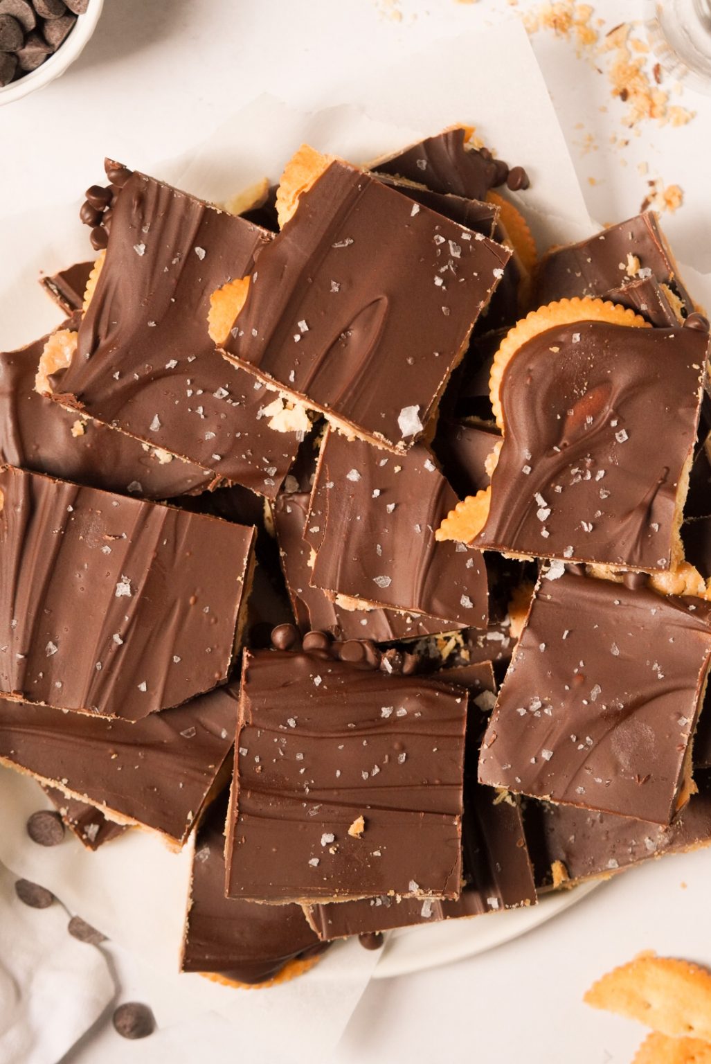 Ritz Cracker Toffee (Christmas Crack!) - Wellness by Kay