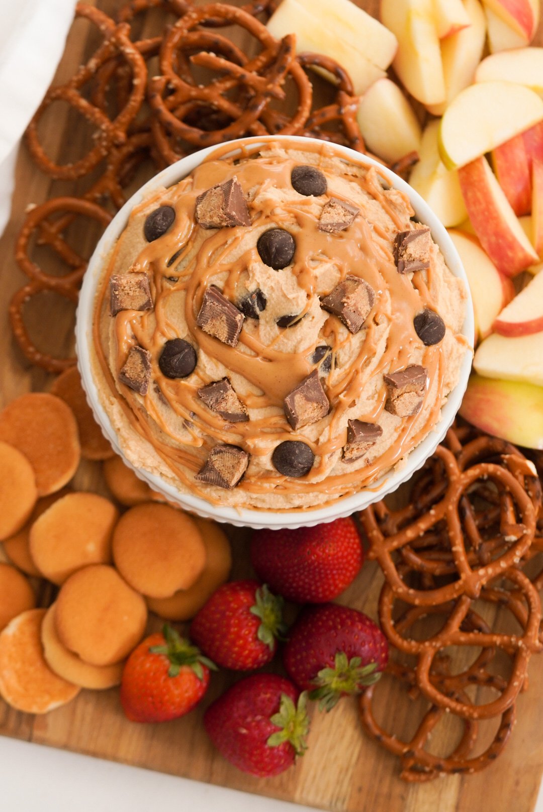 Reese's Chocolate Peanut Butter Cup Cream Cheese Dip - Wellness by Kay