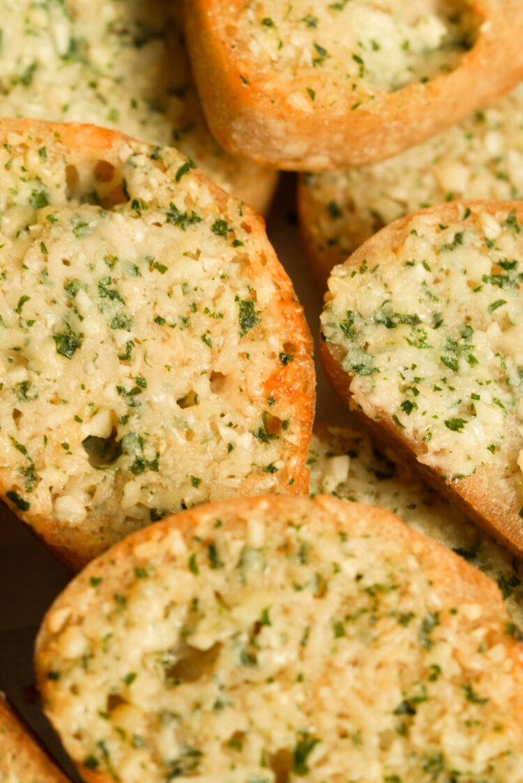 Air Fryer Garlic Bread - Wellness by Kay