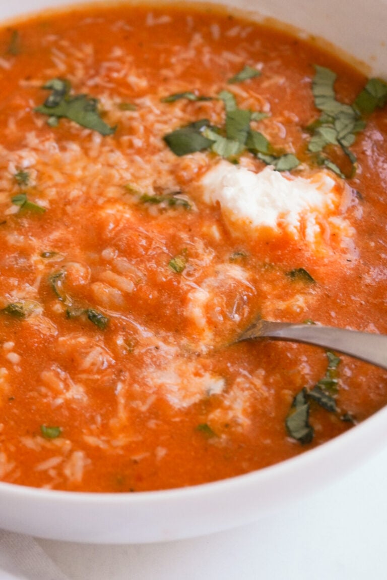 Easy, Creamy Tomato Rice Soup - Wellness by Kay