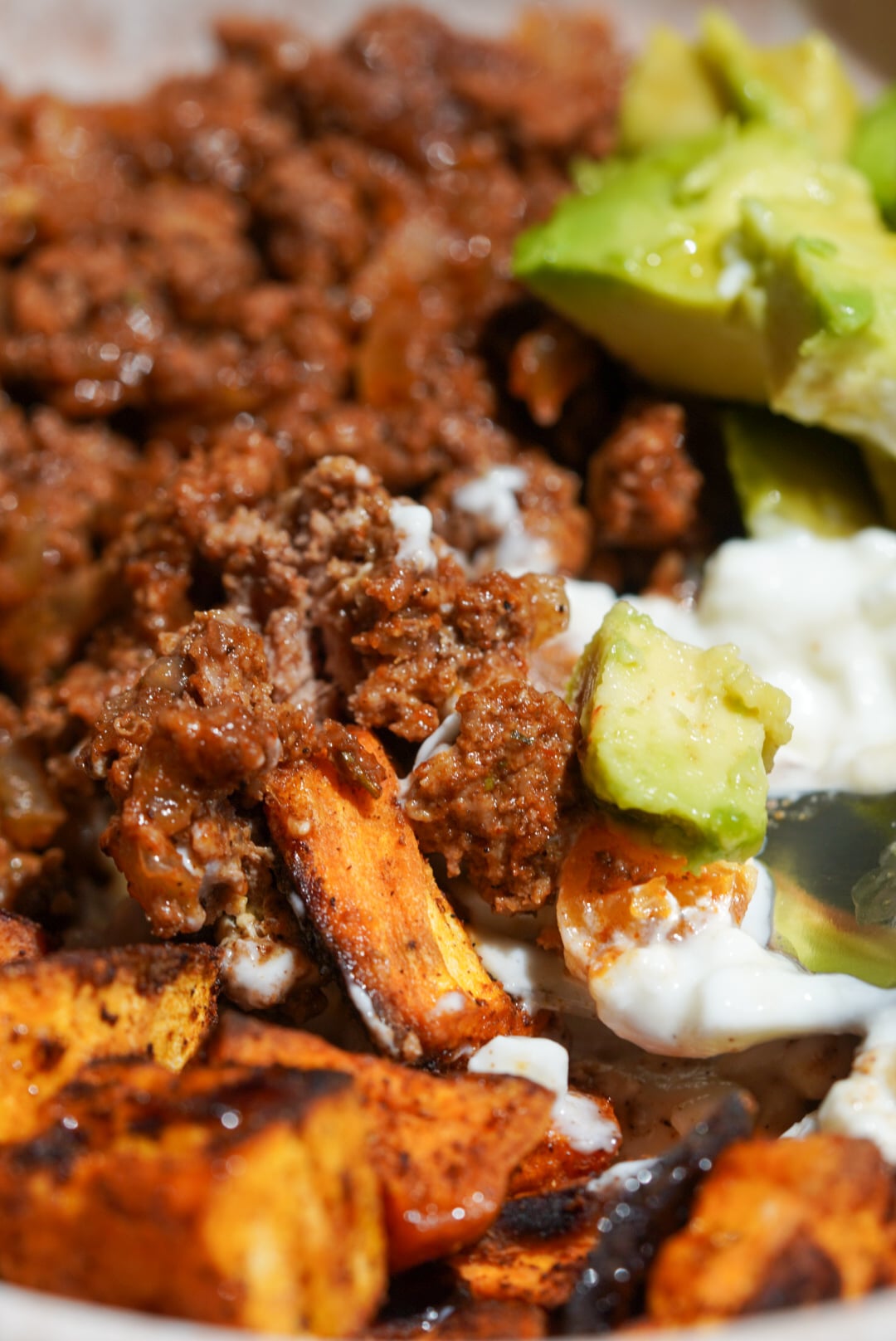 Viral Hot Honey Ground Beef Bowls - Wellness by Kay
